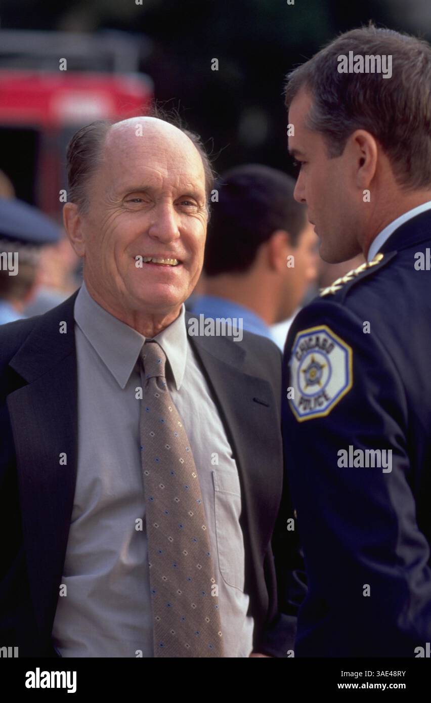 Feb 12, 2002; Hollywood, CA, USA; Actors ROBERT DUVALL & RAY LIOTTA ...