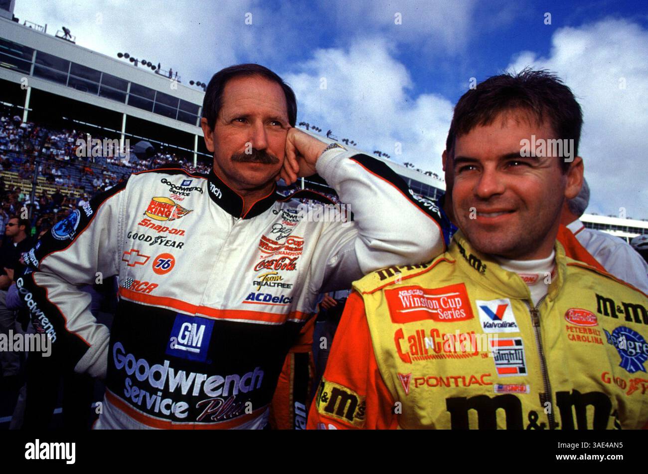 Dale earnhardt 2001 daytona 500 hi-res stock photography and images - Alamy