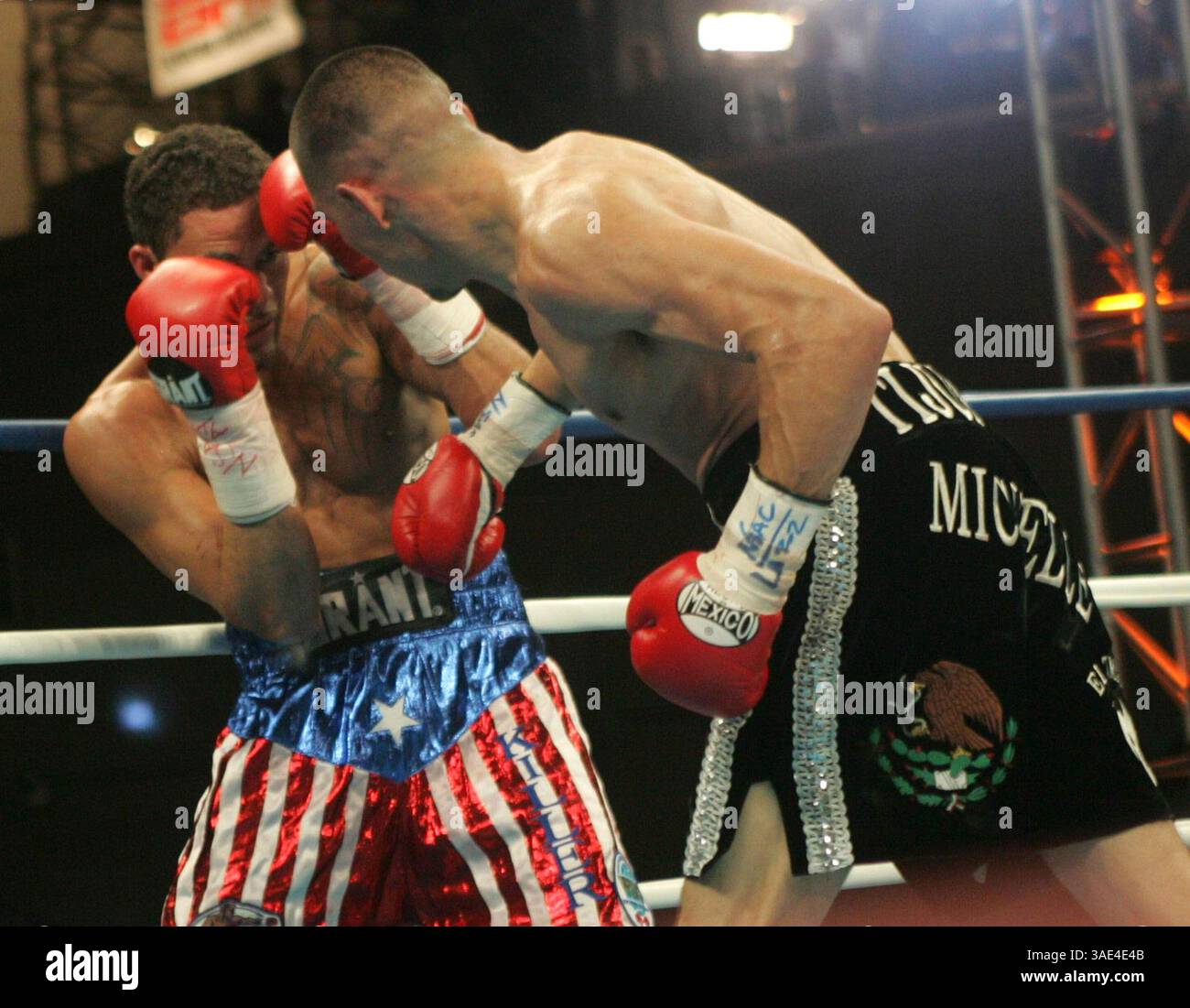 Apr 23, 2005; Las Vegas, NV, USA; BOXING: ANTONIO MARGARITO of Tijuana ...