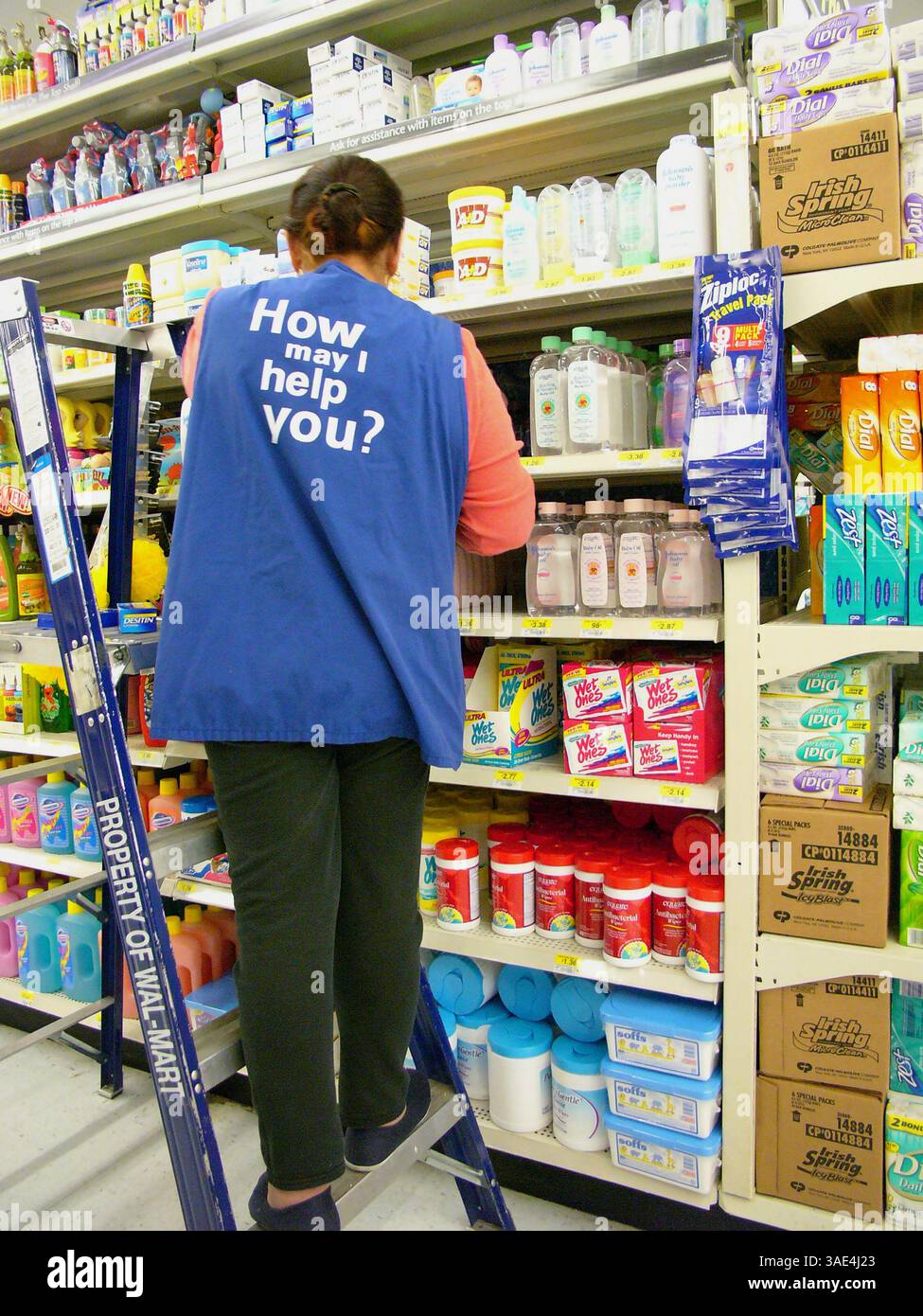 Mar 08, 2005; Laguna Niguel, CA, USA; Female woman employee worker ...