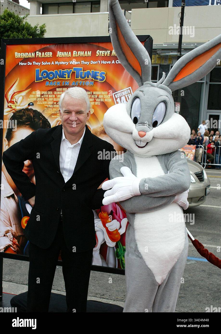 Nov 09, 2003; Hollywood, CA, USA; Actor STEVE MARTIN and BUGS BUNNY at ...