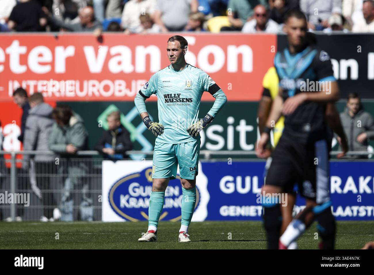 WAALWIJK - RKC Waalwijk goalkeeper Jeroen Houwen during the Dutch ...