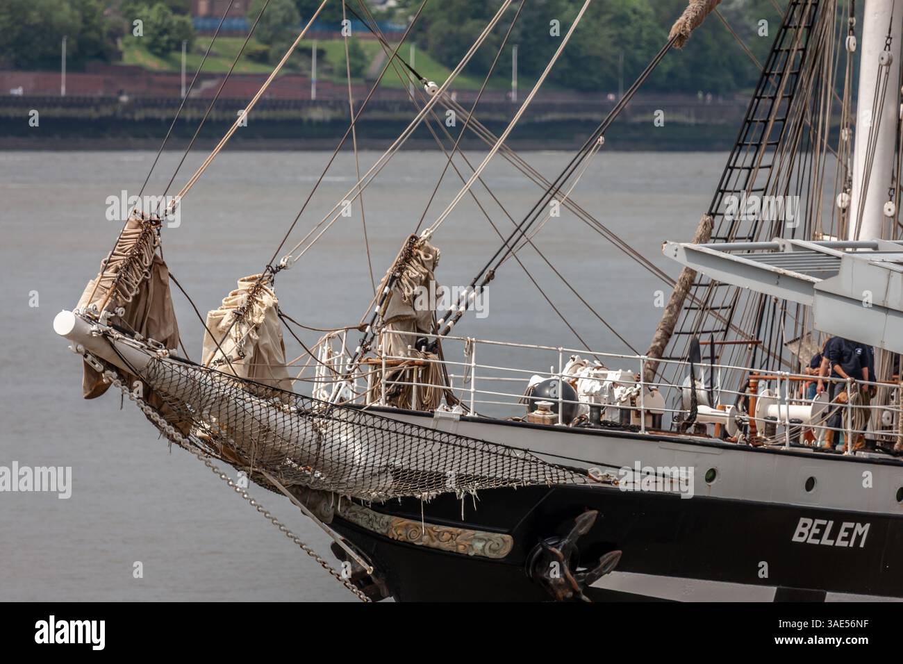 Liverpool ship boat hi-res stock photography and images - Alamy