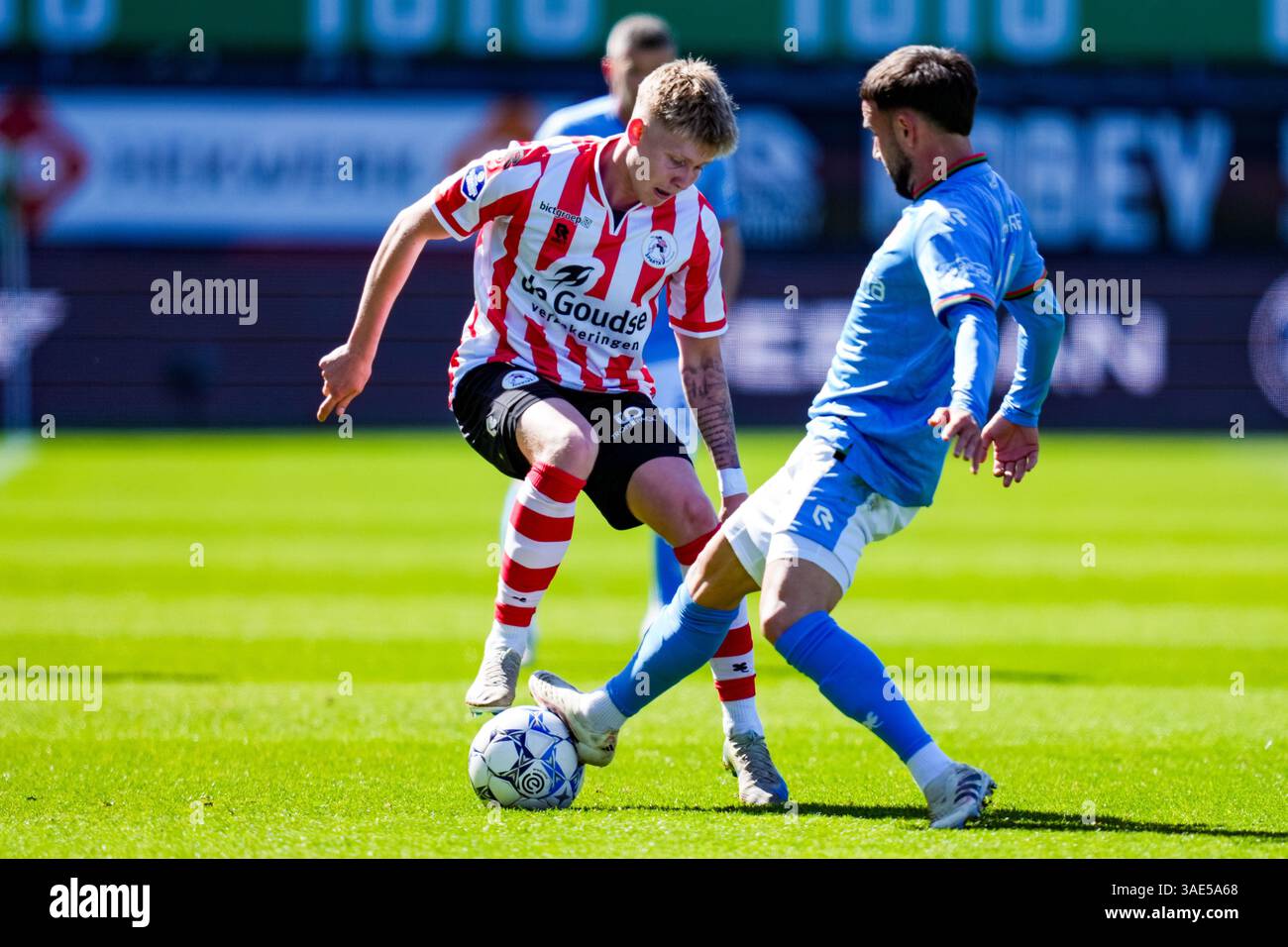 Rotterdam - Kristian Hlynsson of Sparta Rotterdam, Calvin Verdonk of ...