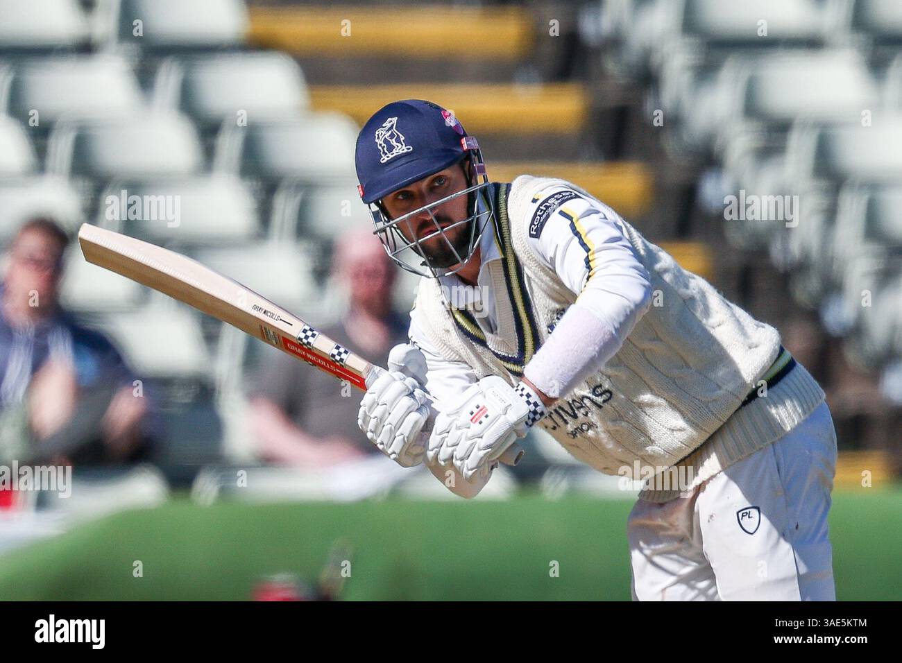Birmingham, UK. 06th Apr, 2025. #30, Ed Barnard of Warwickshire in ...