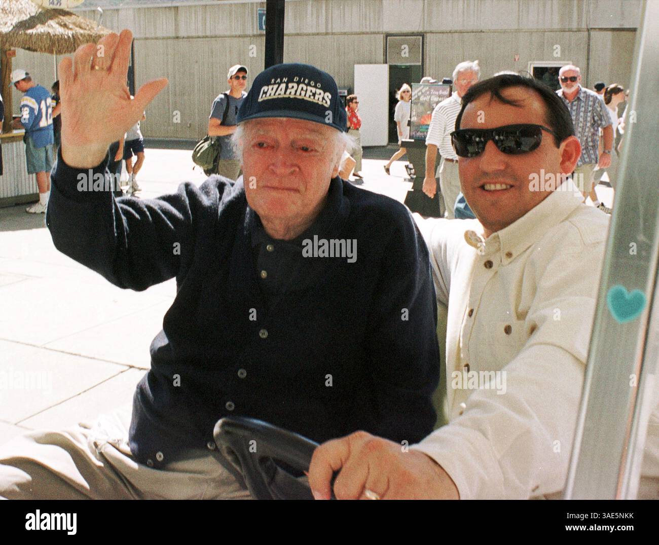 Oct 13, 1999; San Diego, CA, USA; (FILE PHOTO) Comedian BOB HOPE died ...