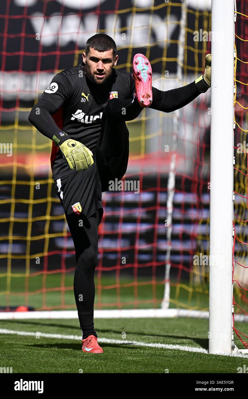 30 Mathew RYAN (rcl) during the Ligue 1 McDonald's match between Lens ...