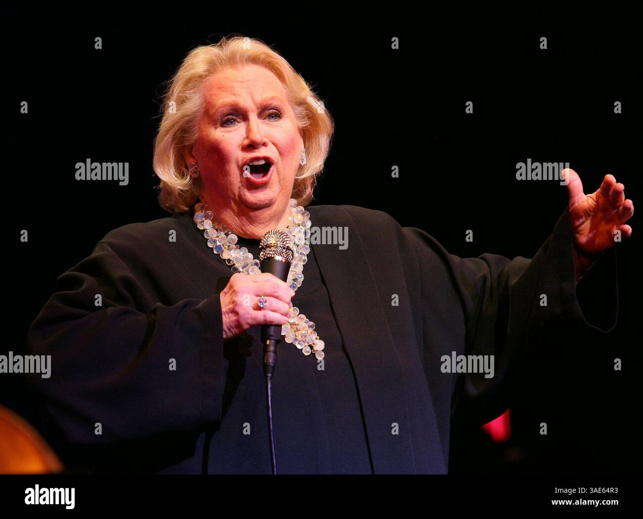 1950s actress santa hi-res stock photography and images - Alamy