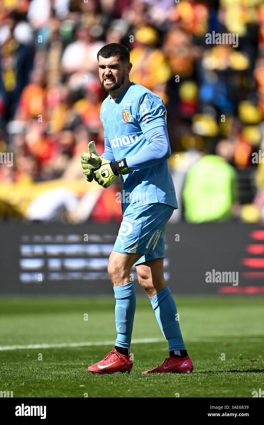 30 Mathew RYAN (rcl) during the Ligue 1 McDonald's match between Lens ...