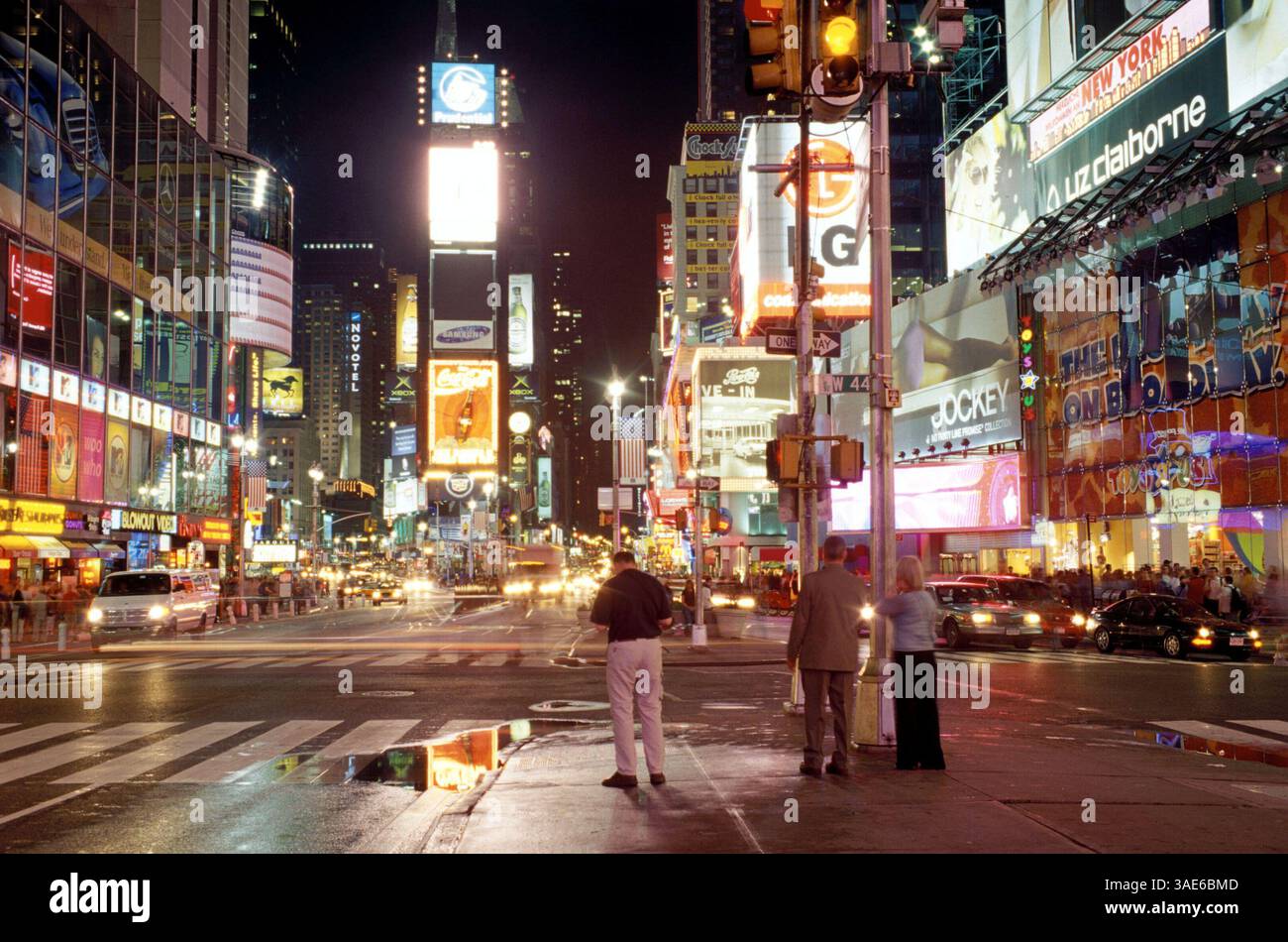 Ny times 2001 hi-res stock photography and images - Alamy