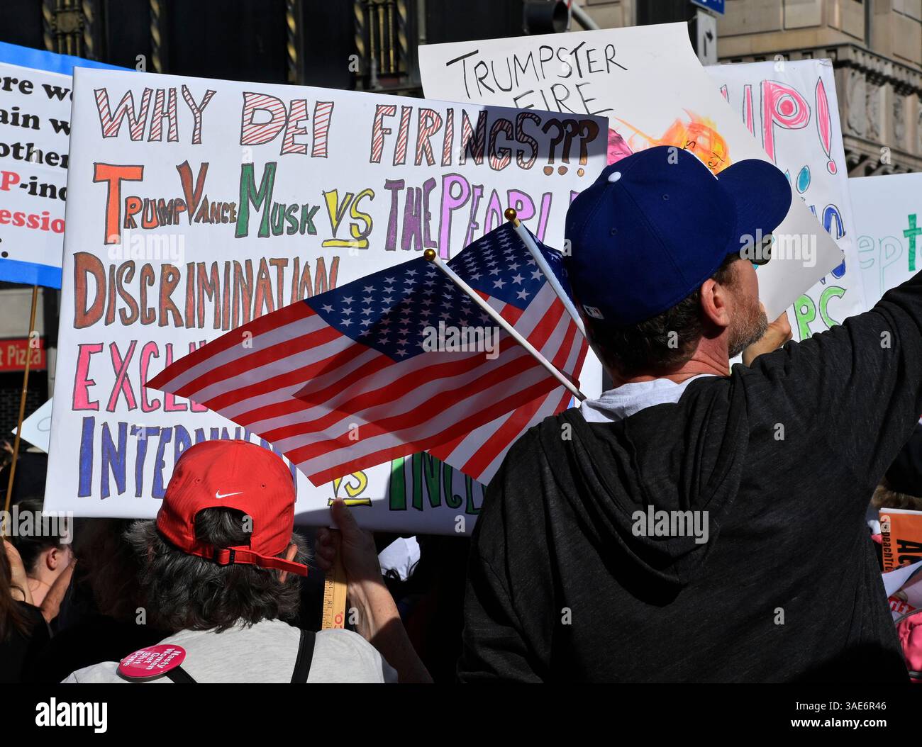 Los Angeles, United States. 05th Apr, 2025. Thousands of protesters ...