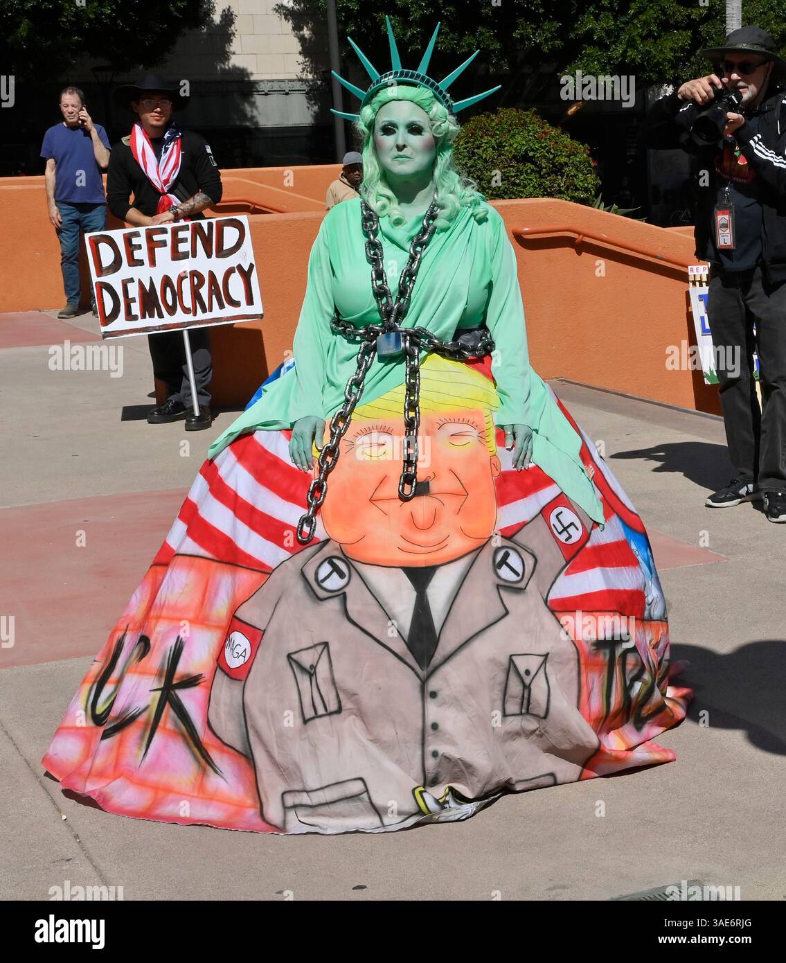 Los Angeles, United States. 05th Apr, 2025. Thousands of protesters ...