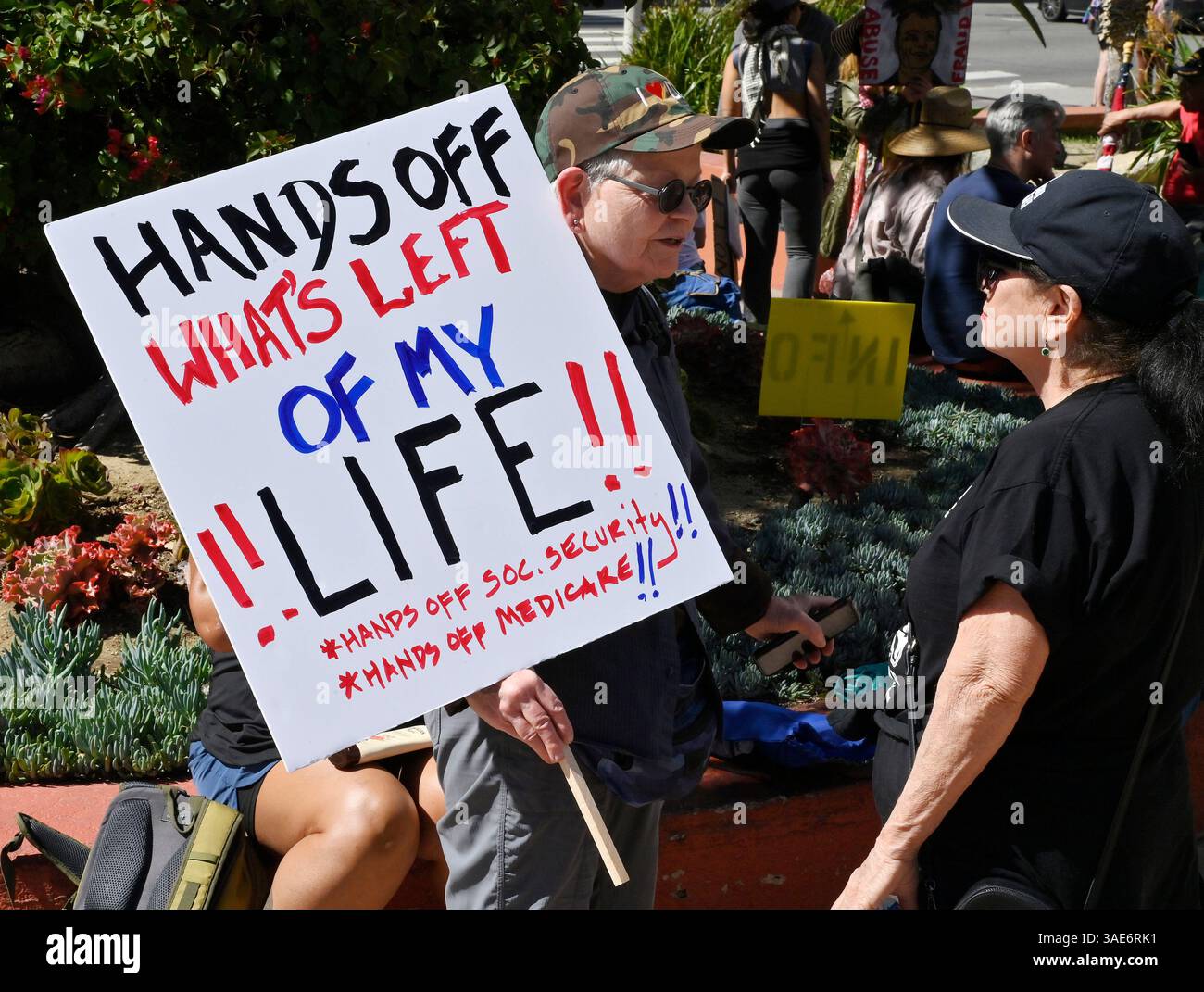 Los Angeles, United States. 05th Apr, 2025. Thousands of protesters ...