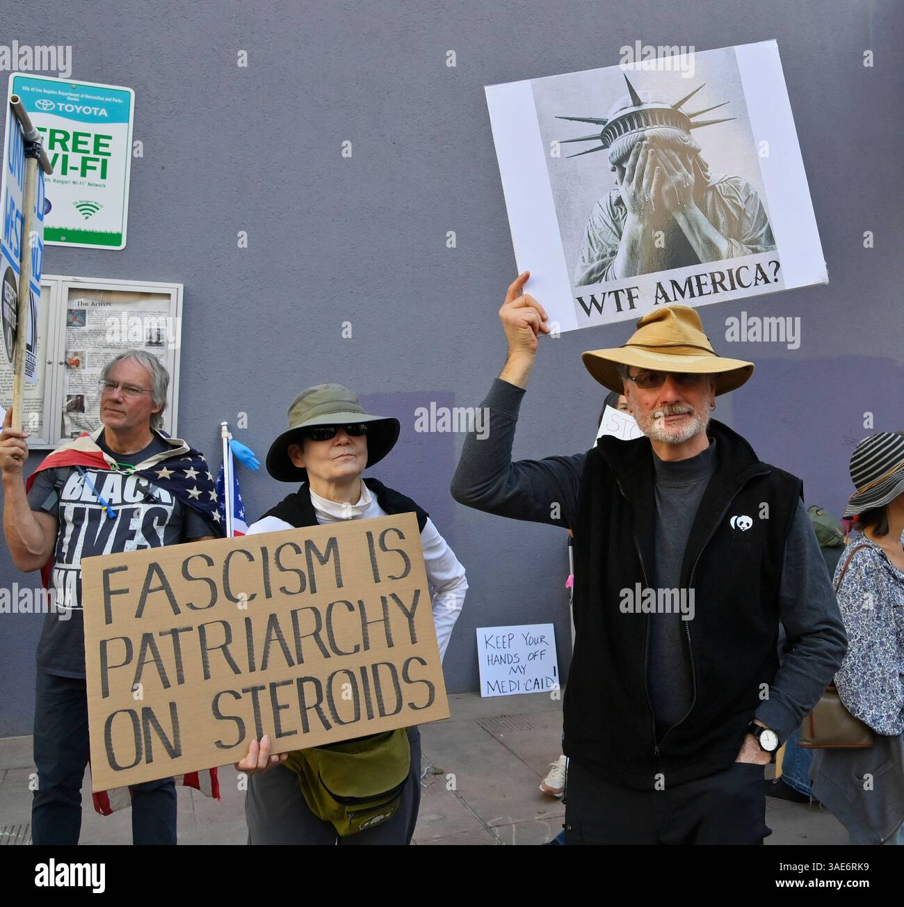 Los Angeles, United States. 05th Apr, 2025. Thousands of protesters ...