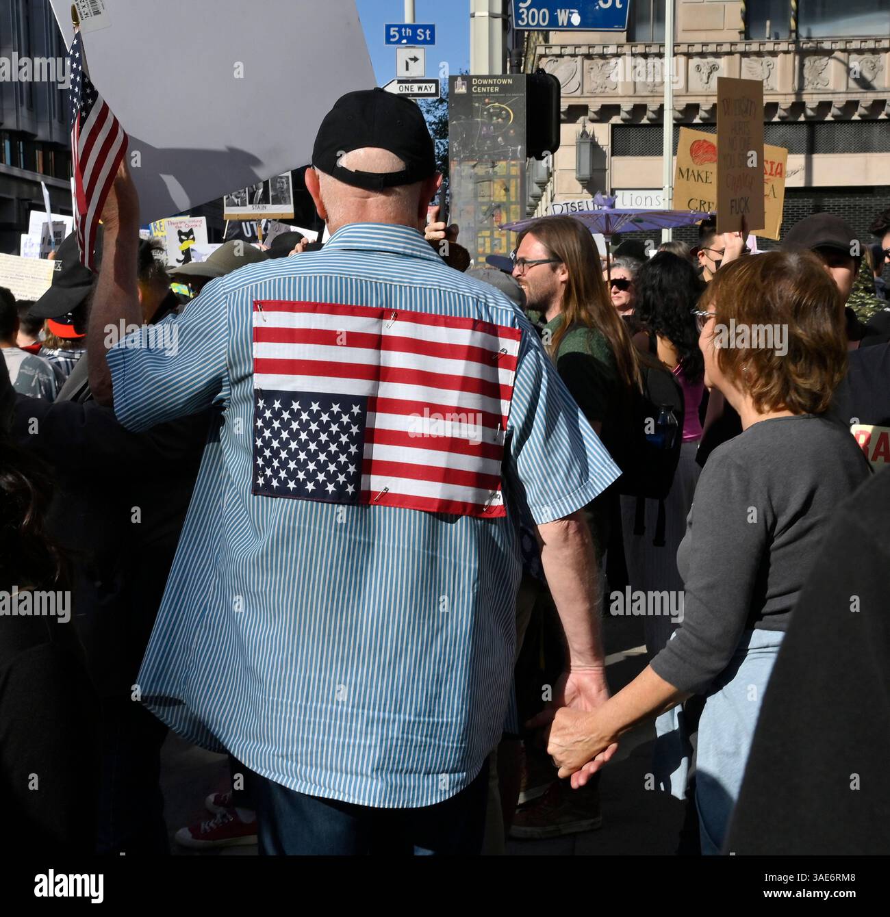 Los Angeles, United States. 05th Apr, 2025. Thousands of protesters ...