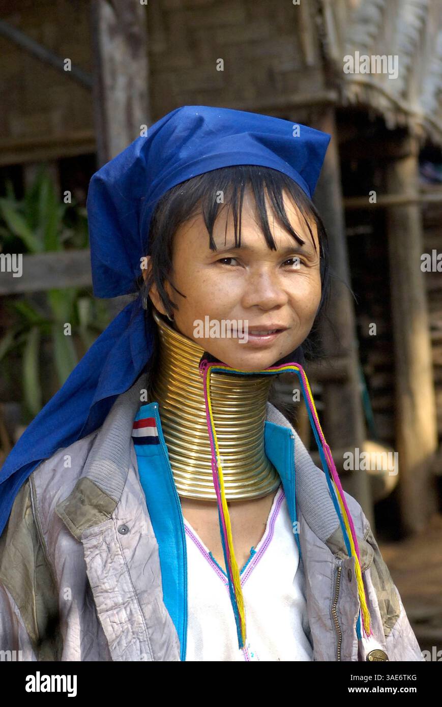 Apr 18, 2008 - Chiangmai, Chiangmai, Thailand - Members of the Kayan ...