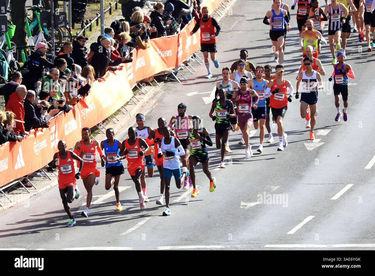Berlin, Deutschland. 06th Apr, 2025. 06.04.2025, Berlin, Berlin, DEU ...