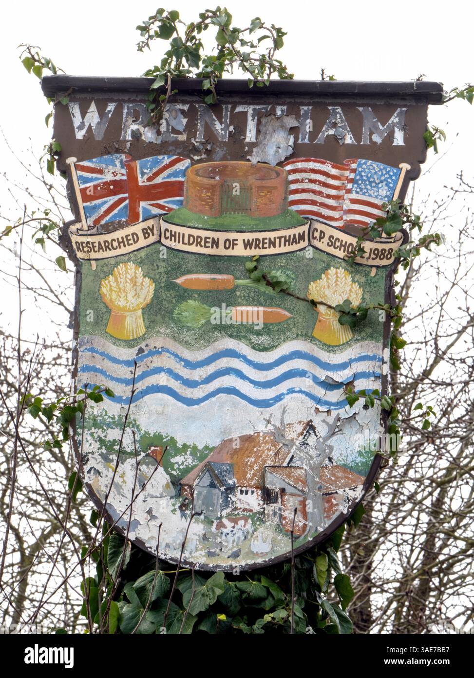 Wrentham village sign hi-res stock photography and images - Alamy