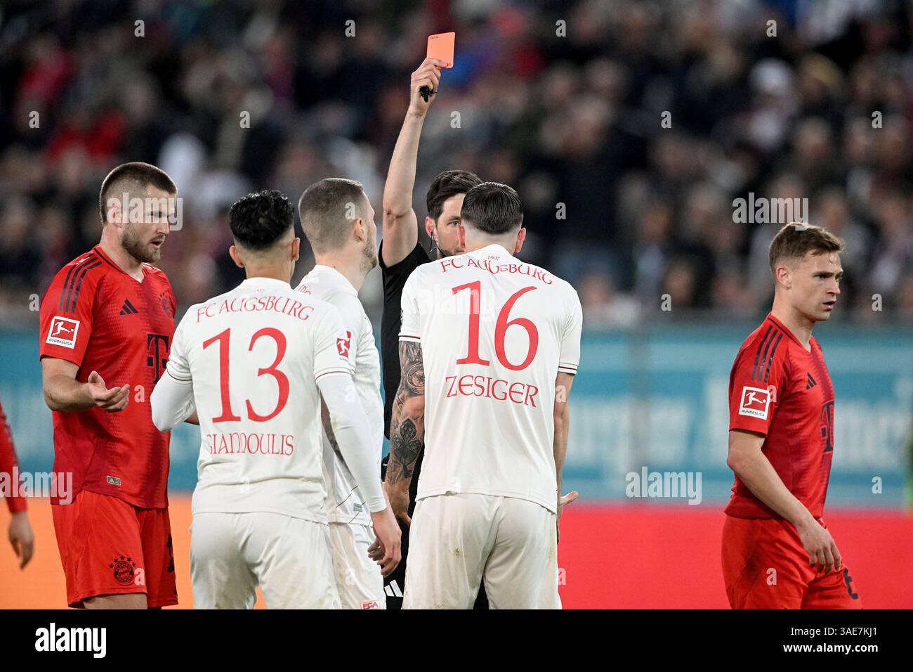 Fussball; Spieltag 28; 1. Bundesliga; Saison 2023/2024; FC Augsburg ...