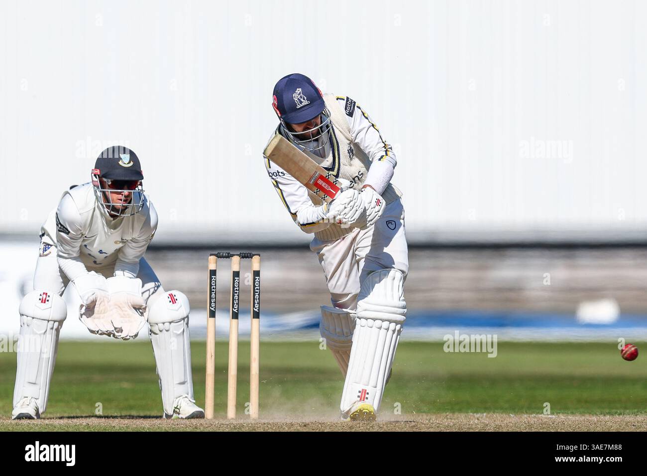 Birmingham, UK. 06th Apr, 2025. #30, Ed Barnard of Warwickshire in ...