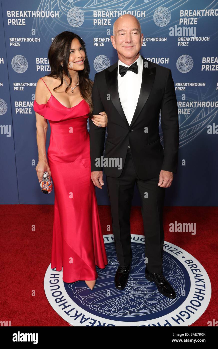 Santa Monica, California, USA. 05th Apr, 2025. Lauren Sánchez, Jeff ...