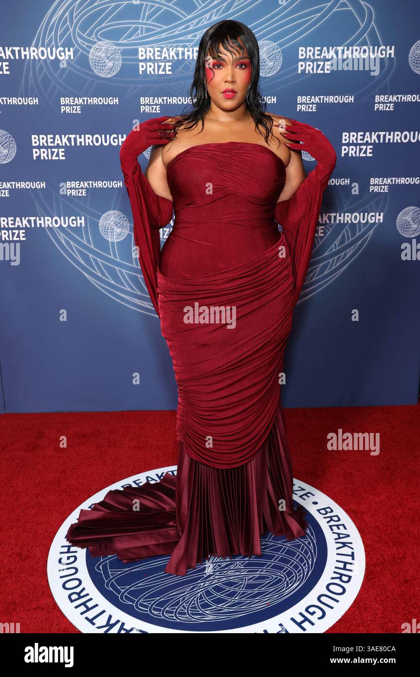 Santa Monica, California, USA. 05th Apr, 2025. Lizzo. 11th Breakthrough ...