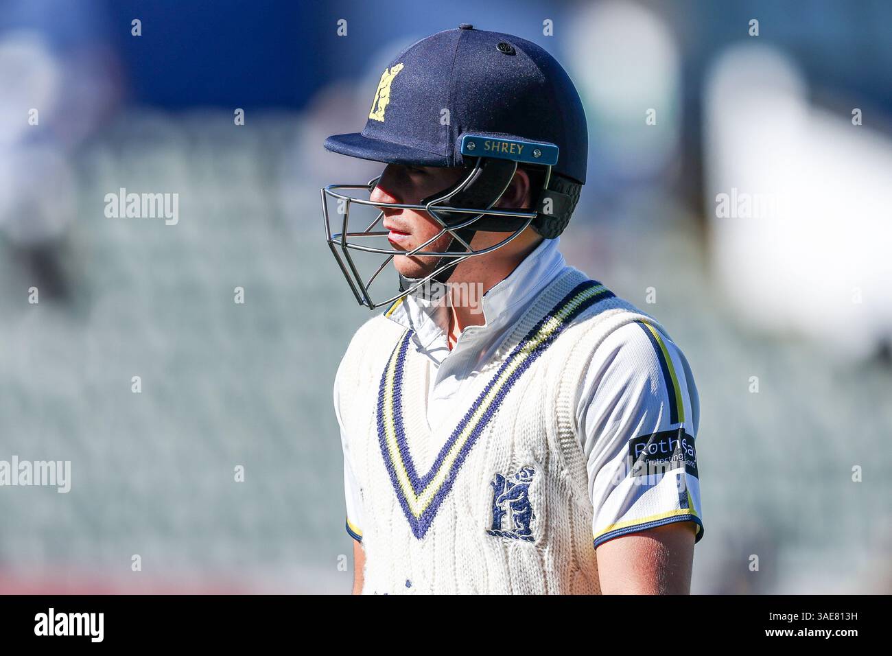 Birmingham, UK. 06th Apr, 2025. #11, Kai Smith of Warwickshire leaves ...