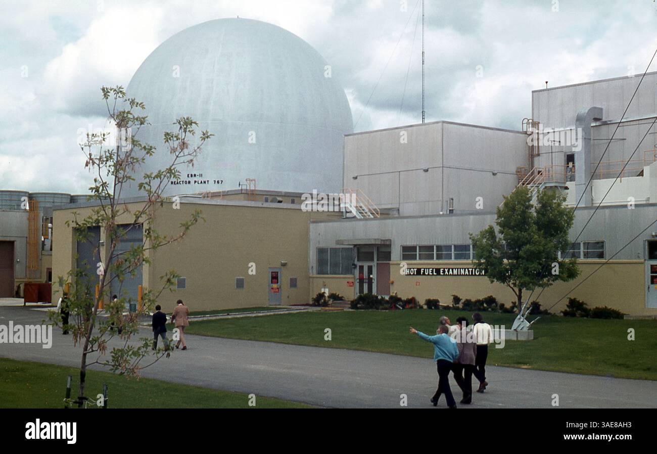 National reactor testing hi-res stock photography and images - Alamy