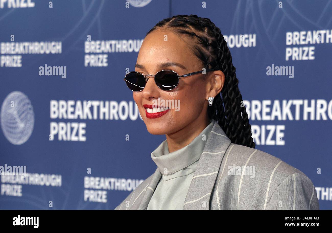Santa Monica, California - Alicia Keys. 11th Breakthrough Prize ...