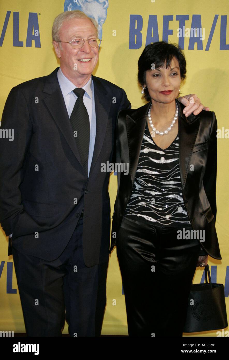 Nov 4, 2004; Beverly Hills California, USA; Actor MICHAEL CAINE & WIFE ...