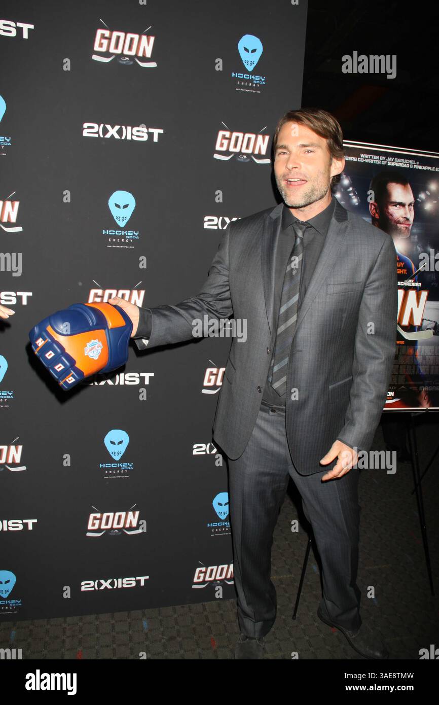 Sean williams scott hi-res stock photography and images - Alamy