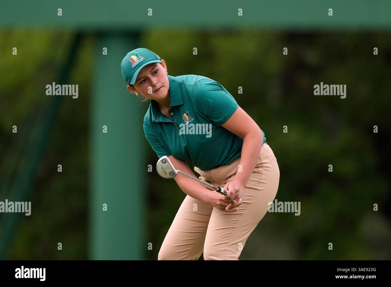 Carolina Wynns, of Buies Creek, N.C., reacts after a putt in the Girls ...