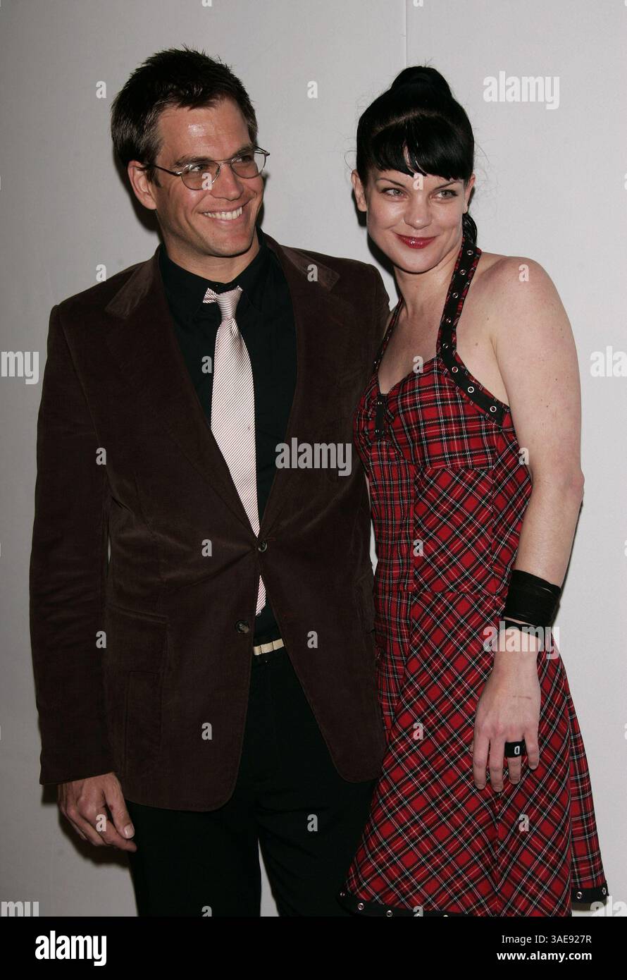 Pauley perrette 2005 hi-res stock photography and images - Alamy