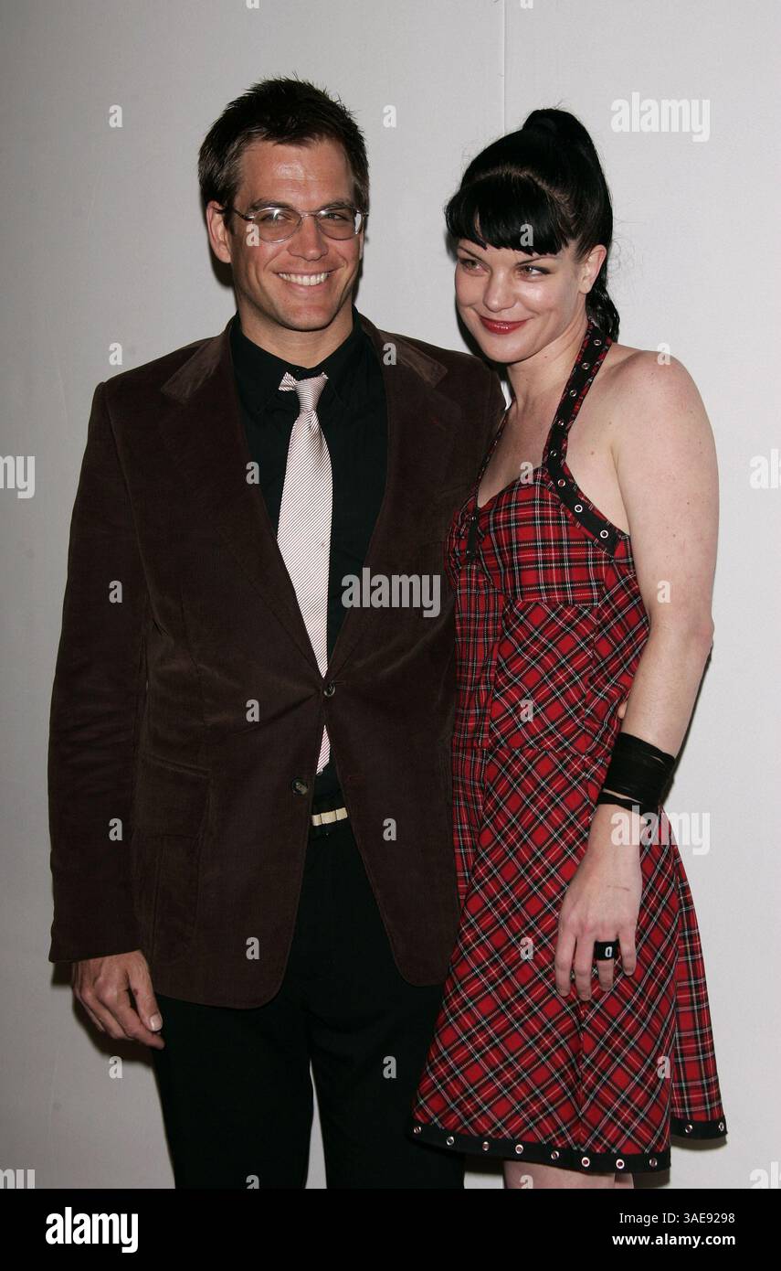 Pauley perrette 2005 hi-res stock photography and images - Alamy