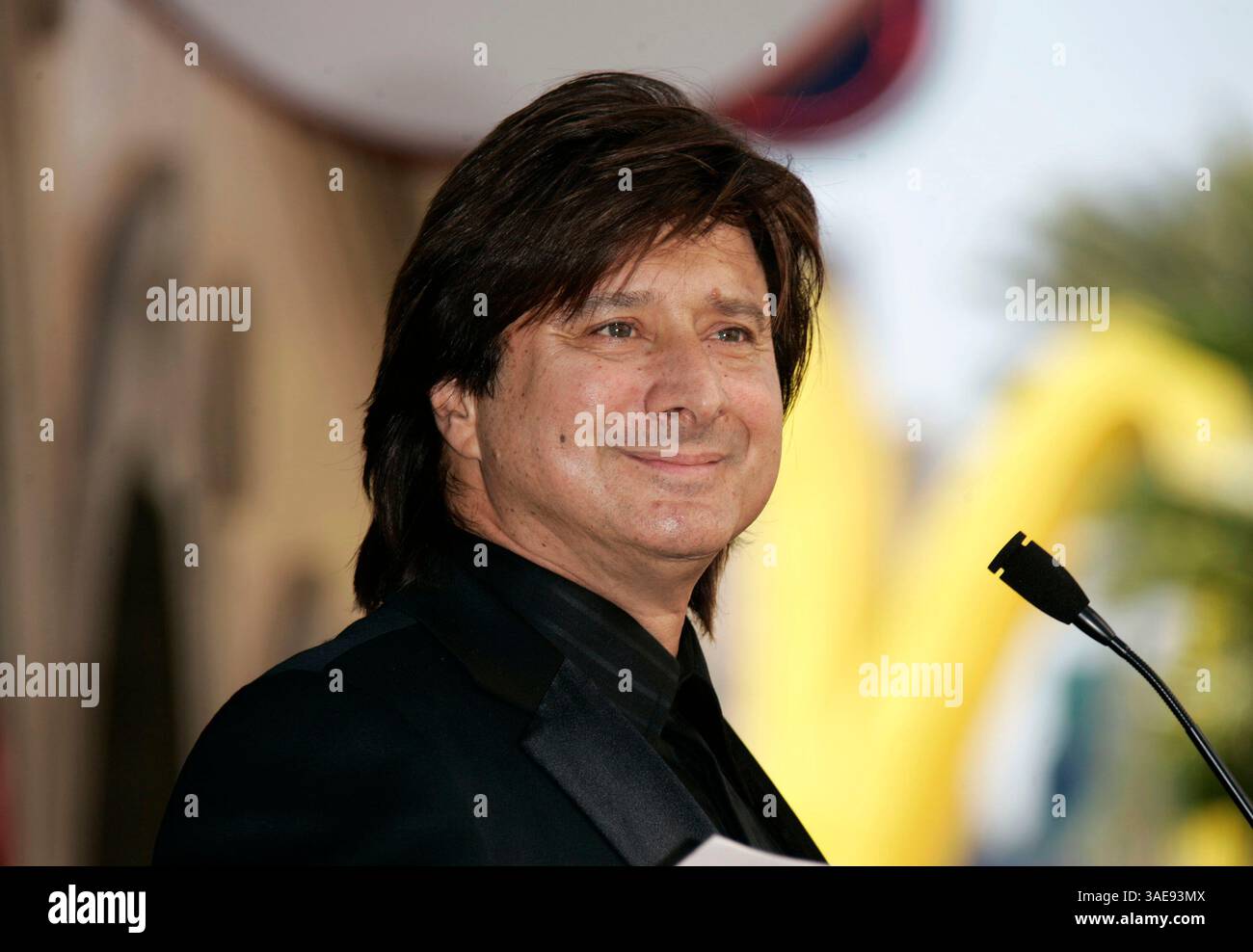 Jan 21, 2005; Hollywood, California, USA; Singer STEVE PERRY as the ...
