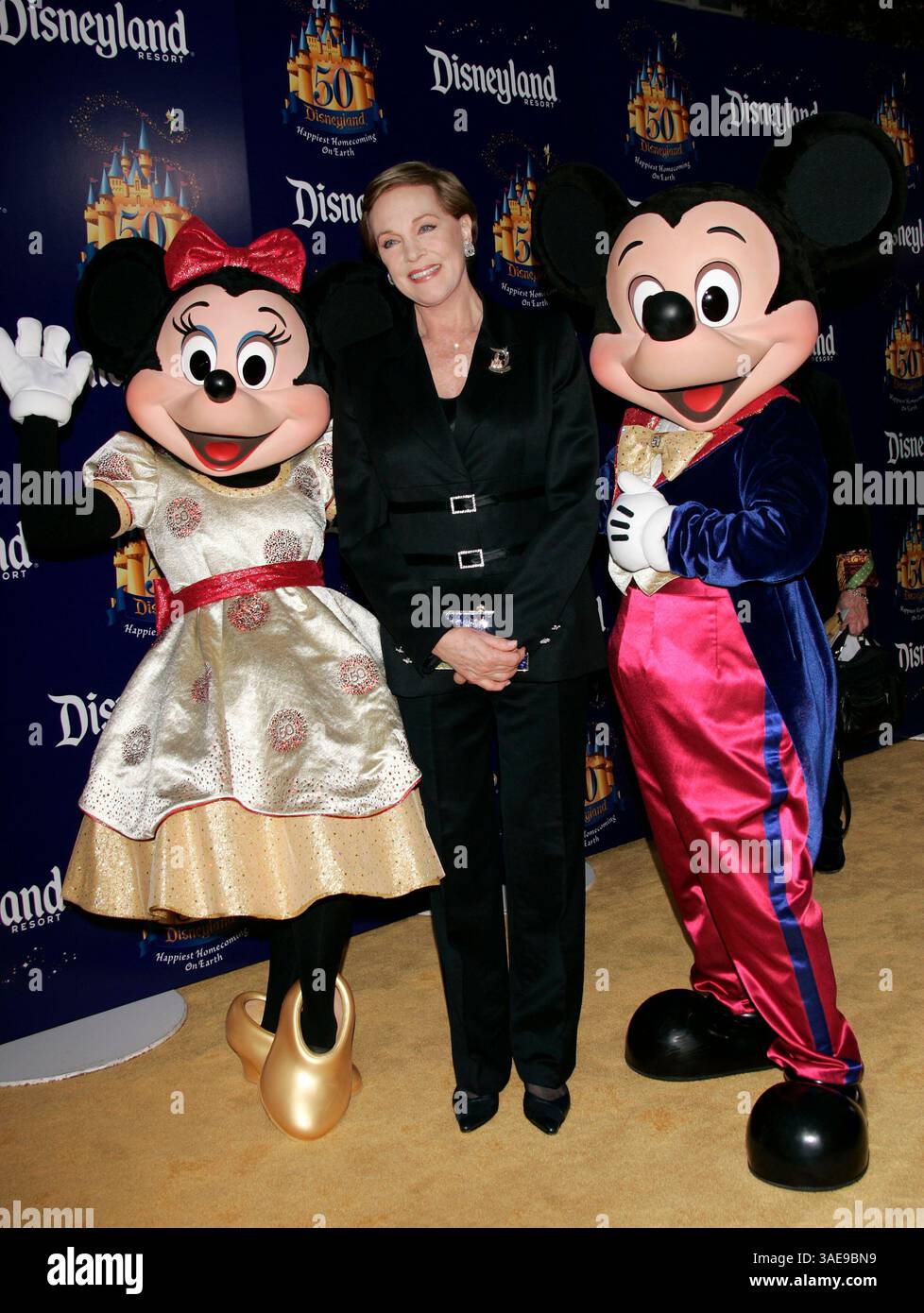 May 4, 2005; Anaheim, California, USA; Actress JULIE ANDREWS with ...