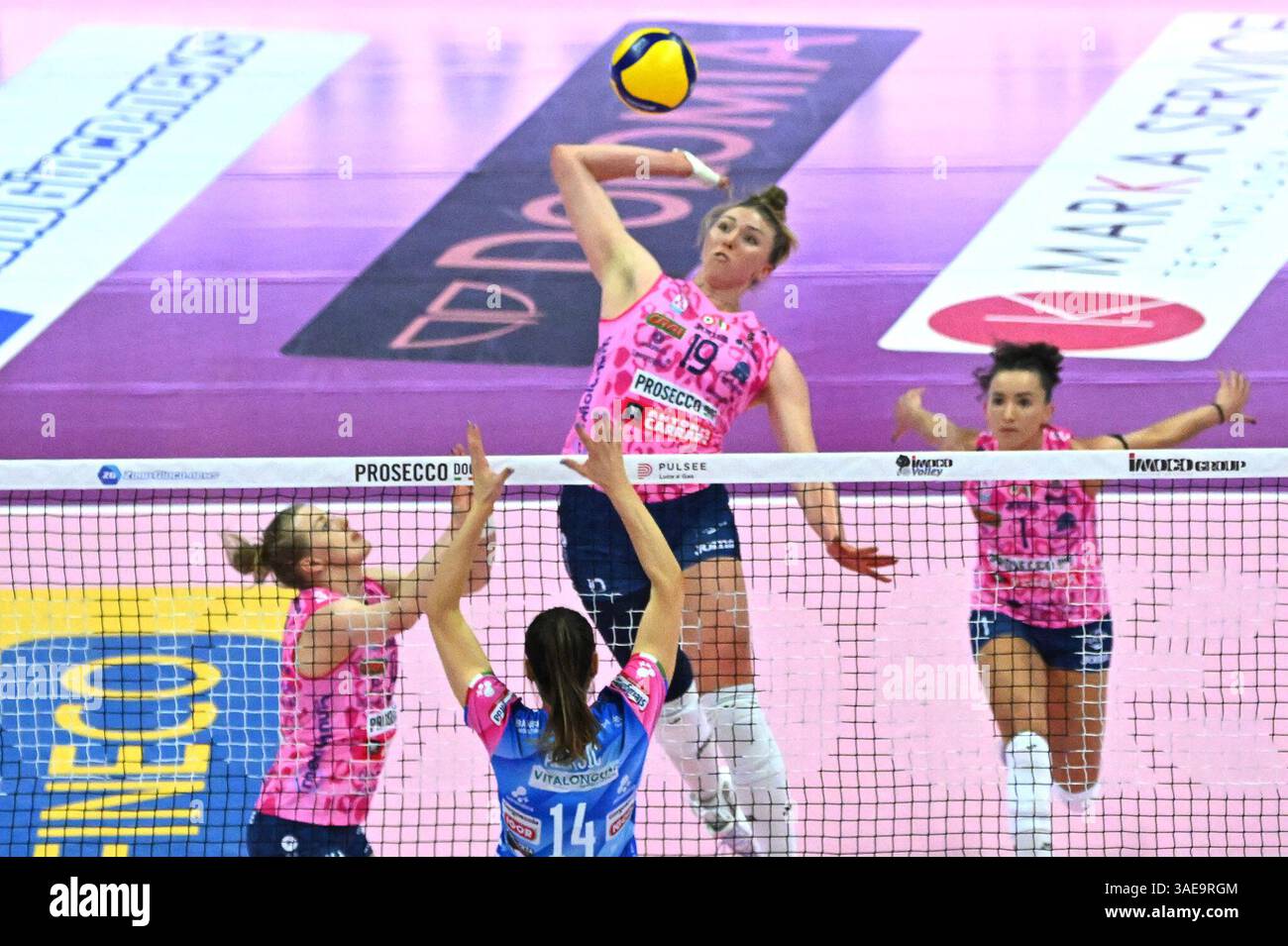 Treviso, Italy. 06th Apr, 2025. Sarah Fahr ( Prosecco Doc Imoco ...