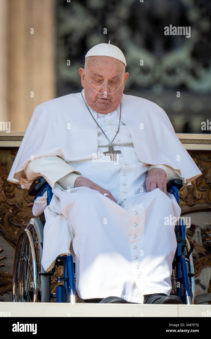 Vatican City, Vatican. 6th Apr, 2025. Pope Francis arrives in a ...