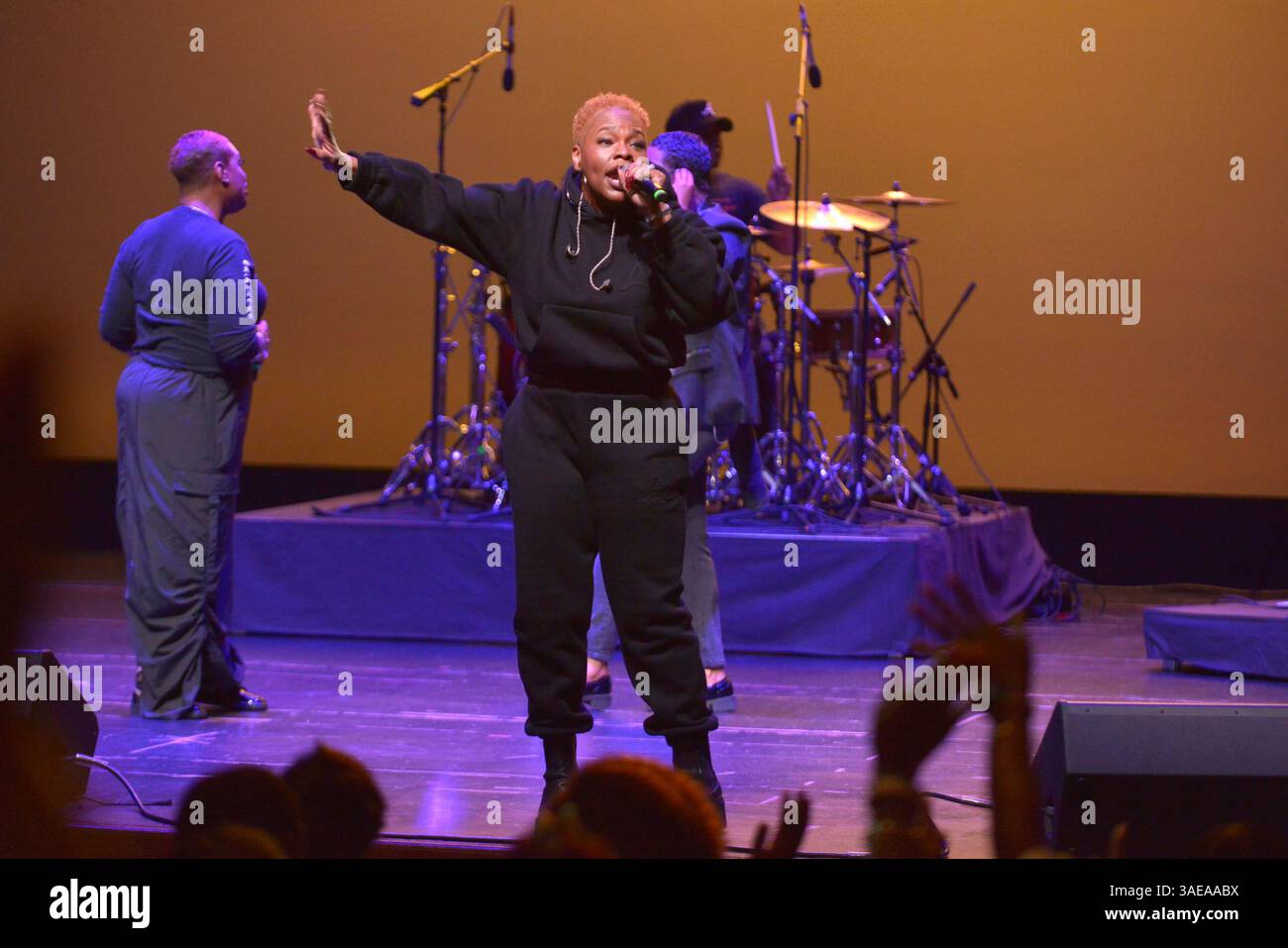 Miramar, Florida, USA. 05th Apr, 2025. Singer Tasha Cobbs in concert ...