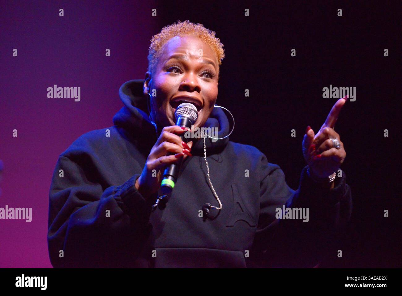 Miramar, Florida, USA. 05th Apr, 2025. Singer Tasha Cobbs in concert ...