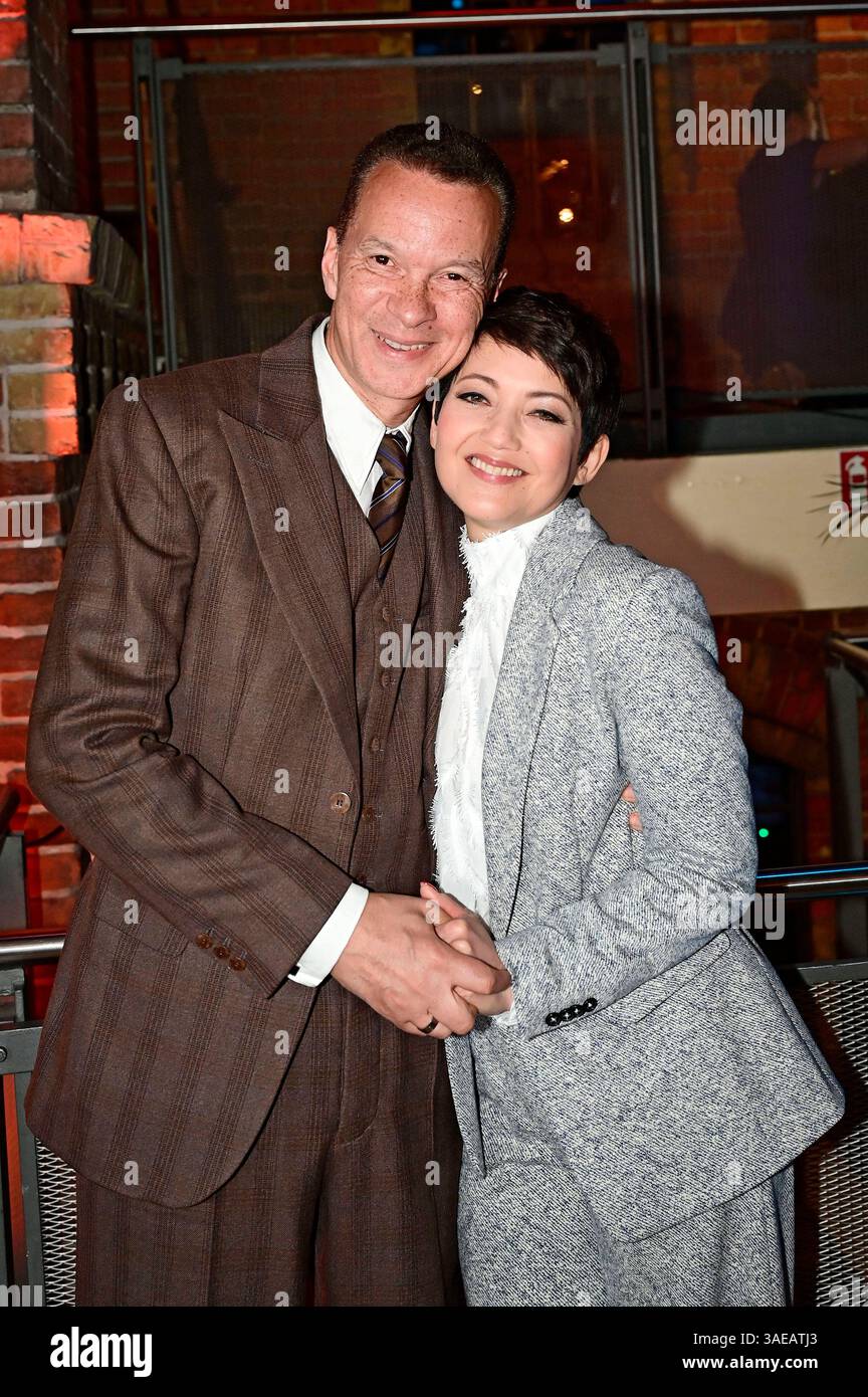 Madeleine Wehle mit Ehemann Mario Hensel bei der 8. Windflüchter ...