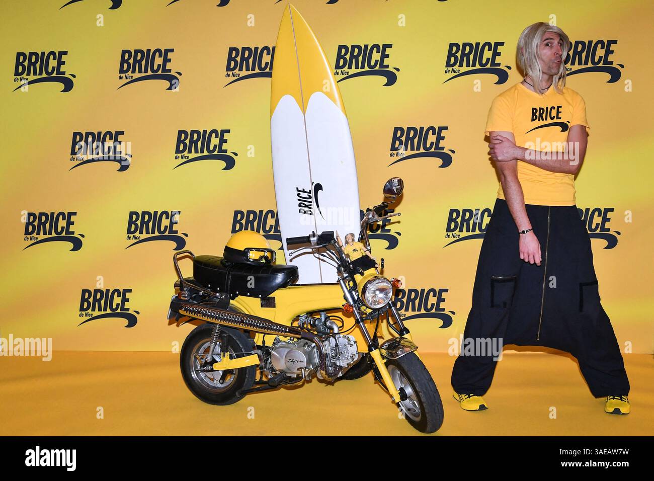 Paris, France. 06th Apr, 2025. A Brice de Nice film's enthusiast poses ...