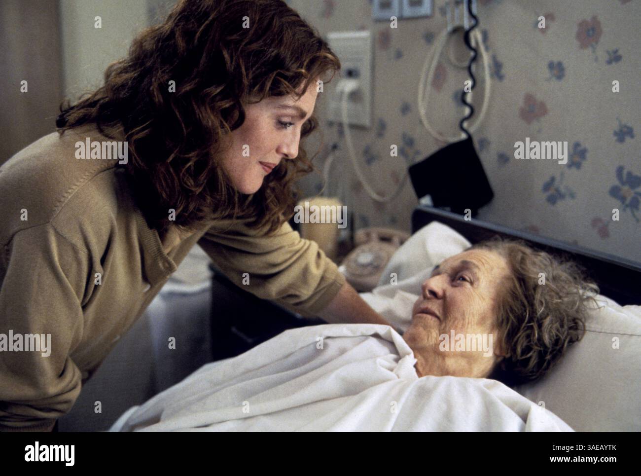 Film Still / Publicity Still from "Roommates" Julianne Moore 1995 ...