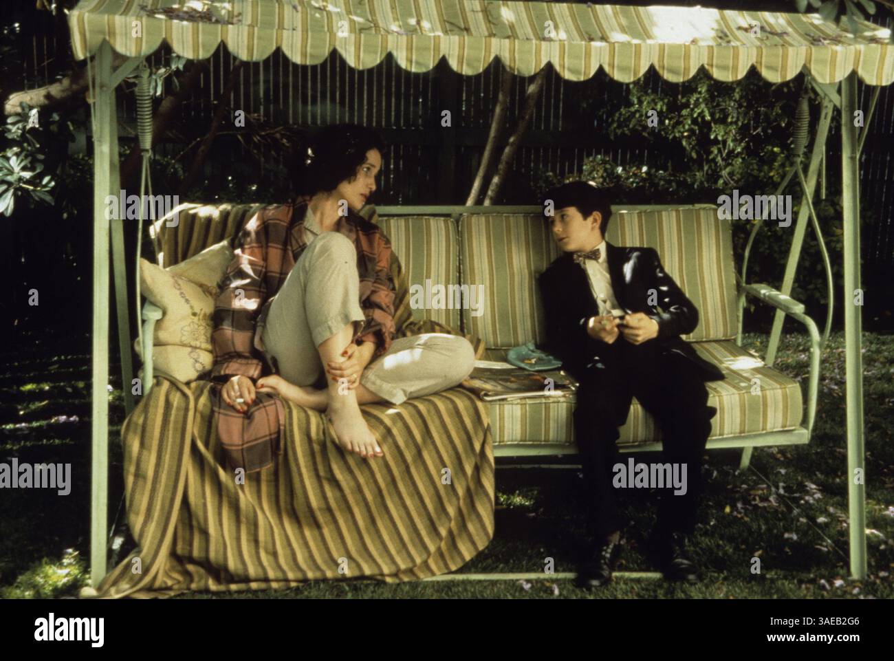 Film Still / Publicity Still from "Unstrung Heroes" Andie MacDowell ...