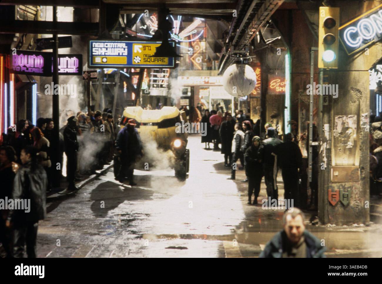 Film Still / Publicity Still from "Judge Dredd" 1995 Hollywood Pictures ...