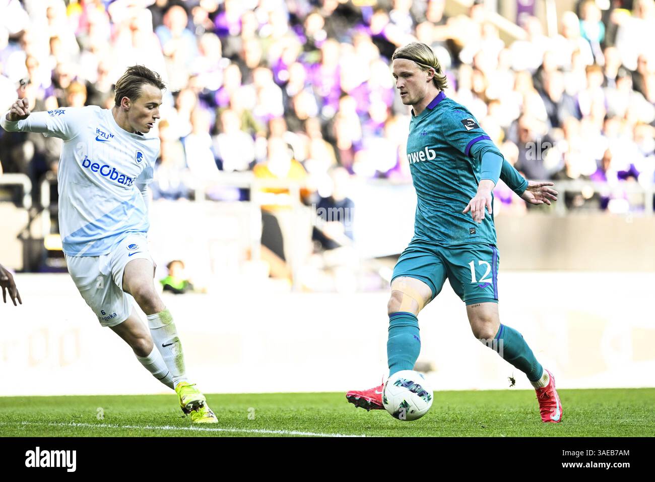Brussels, Belgium. 06th Apr, 2025. Genk's Matte Smets and Anderlecht's ...