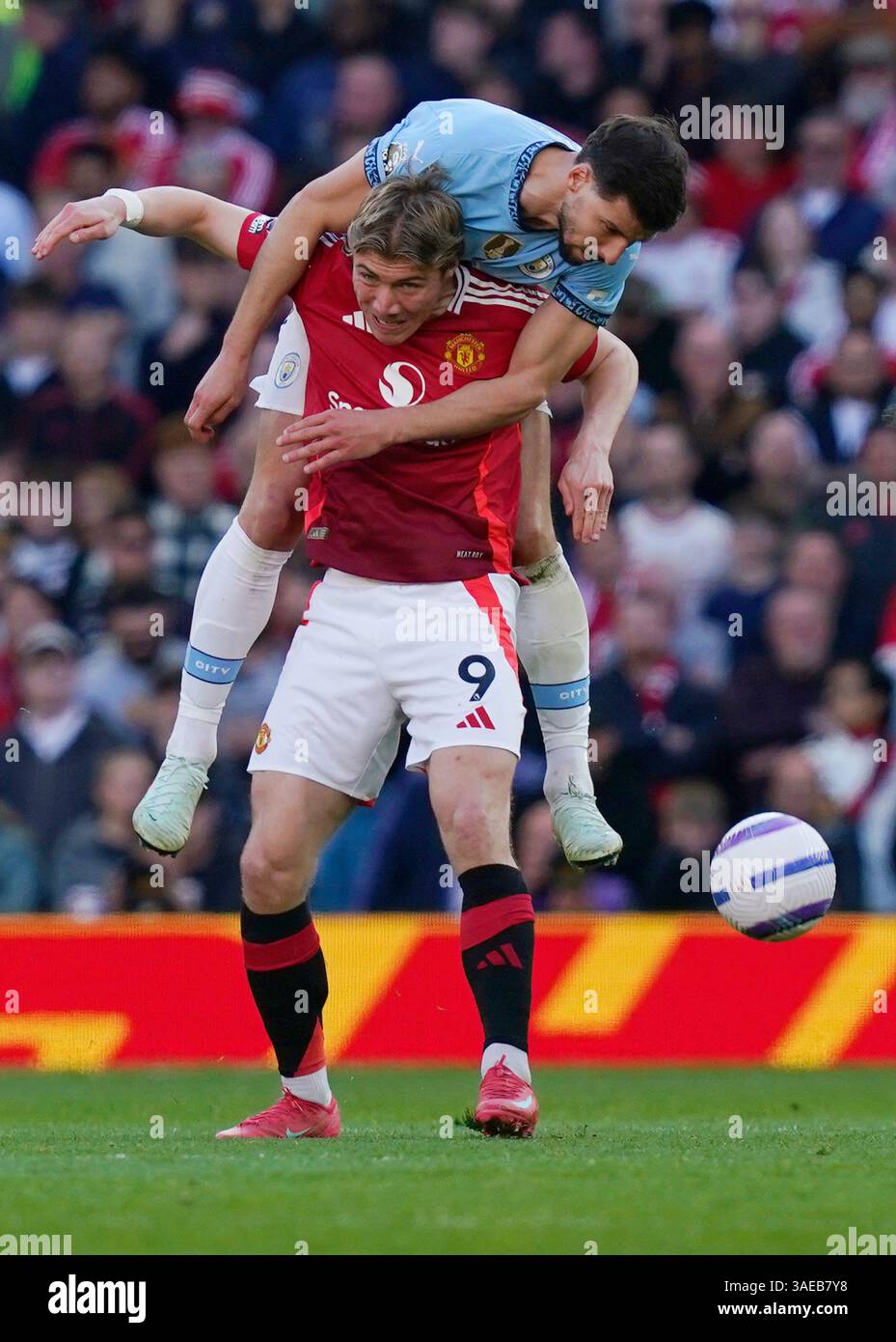 Manchester, UK. 6th Apr, 2025. Ruben Dias of Manchester City claims ...