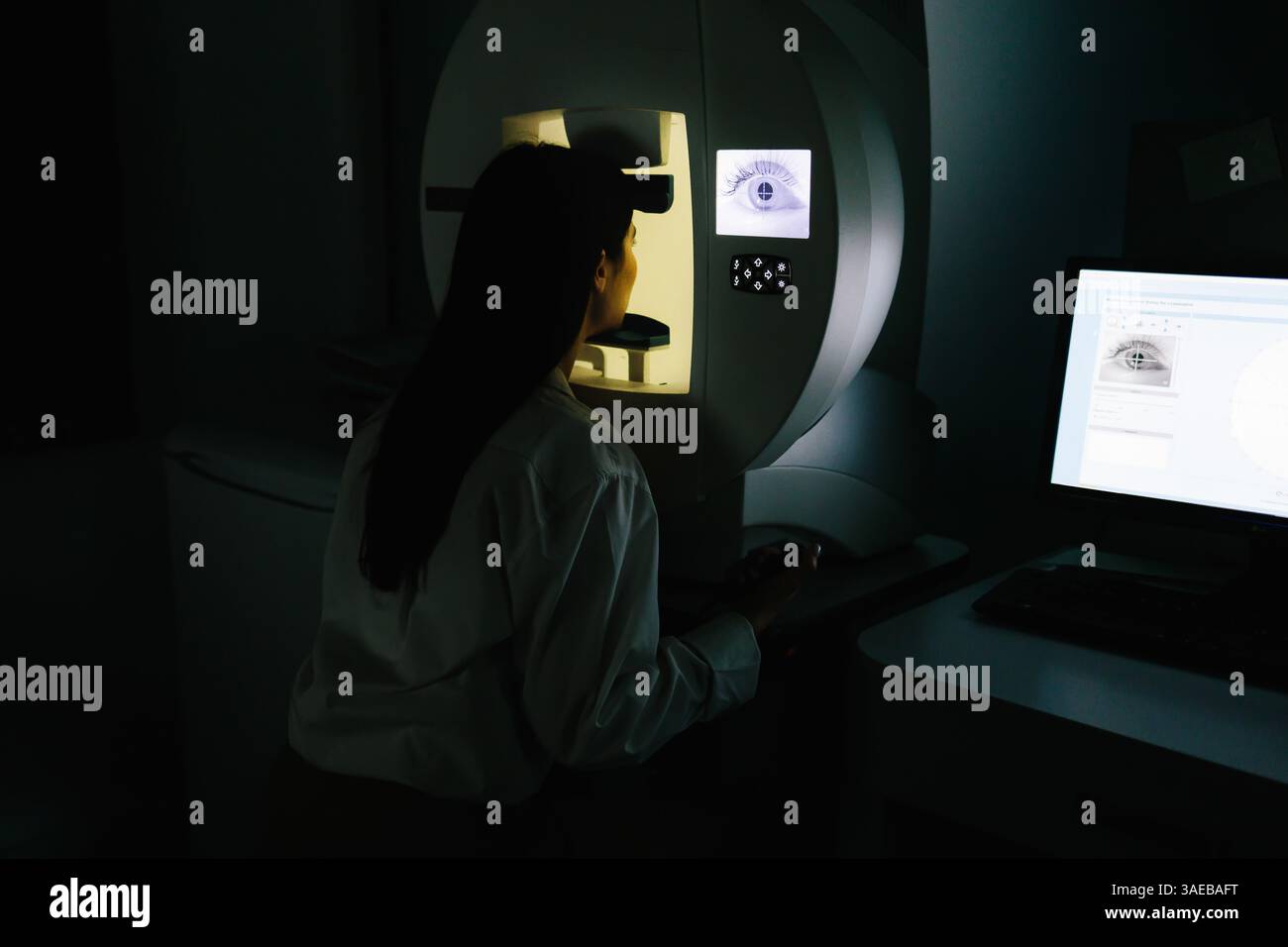 Early Glaucoma Detection Through Perimetry Testing At An Ophthalmology