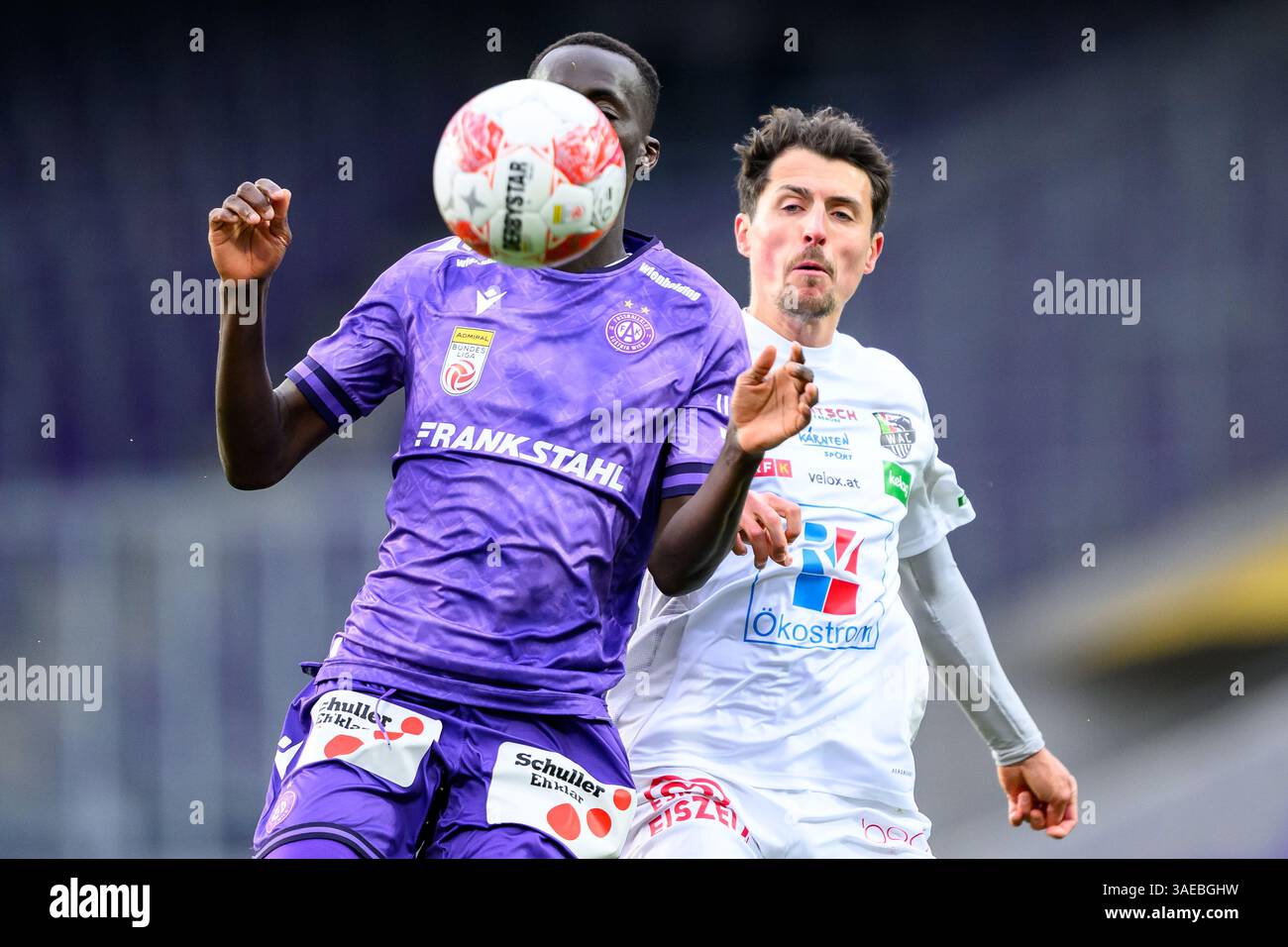 ABD0349 20250406 - WIEN - ÖSTERREICH: v.l. Abubakr Barry (FK Austria ...