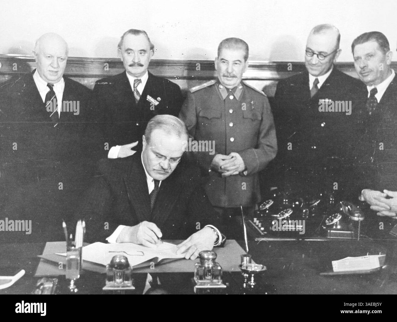 Soviet leaders 1948 Black and White Stock Photos & Images - Alamy